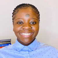 Laura 👑 Fun, Calm and Experienced kids and adults Teacher 👩🏻‍🏫 ...